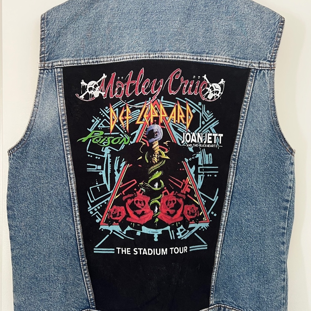 Def Leppard, Motley Crue, Poison, Joan Jett Blue Jean… - Gem